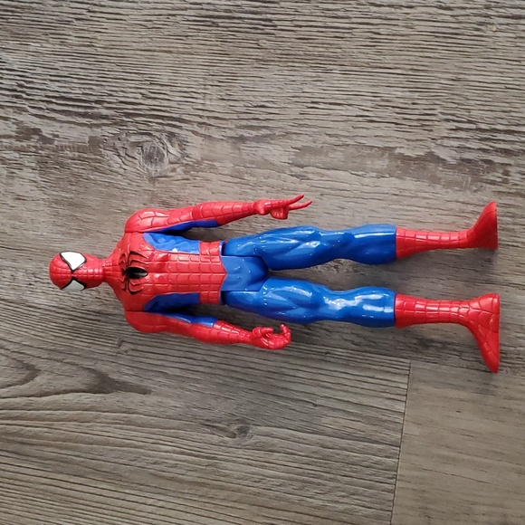 Marvel | Toys | Spiderman 1 Inch Figure | Poshmark